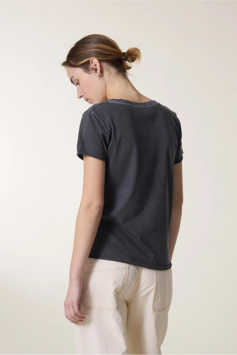 Leon & Harper, Toro Sing Heart T-Shirt – Snapdragon Designs