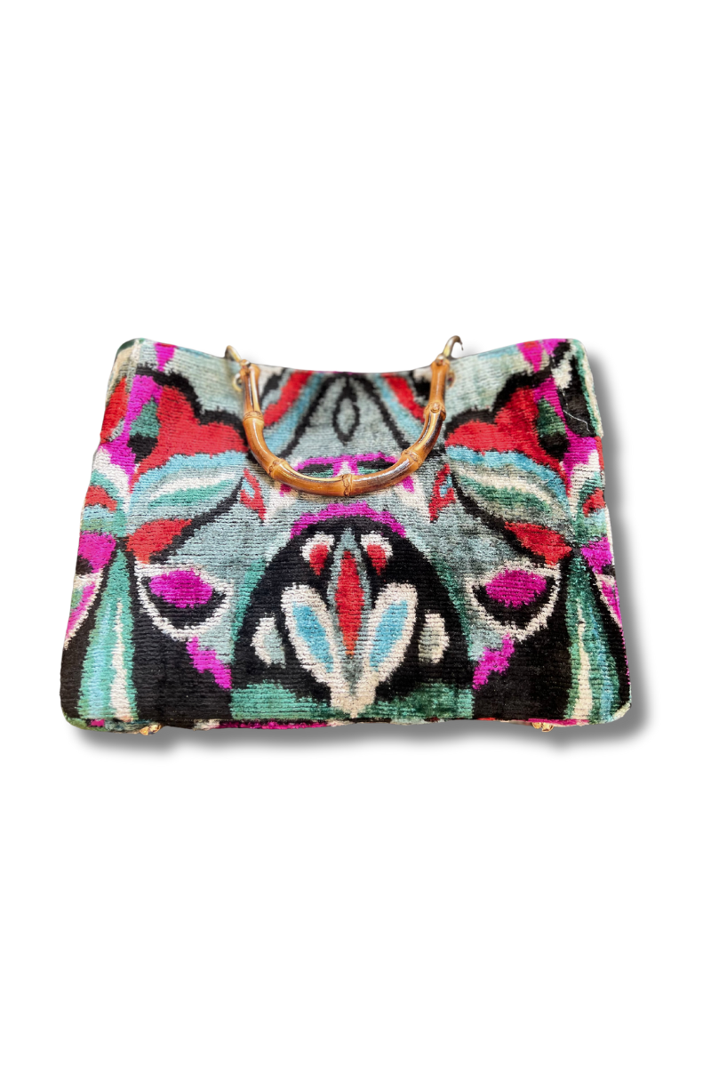 Silkworm Treasures, Avery Bag – Snapdragon Designs